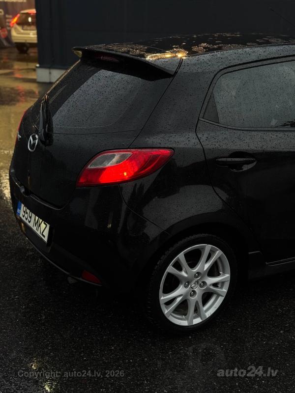 Melns Mazda 2 2007 Tallina, ar dzinēja tilpumu 1.50 L un nobraukumu 224 tūkst. km par 1950 €, foto 3 vietnē AUTOMOTO.COM.LV