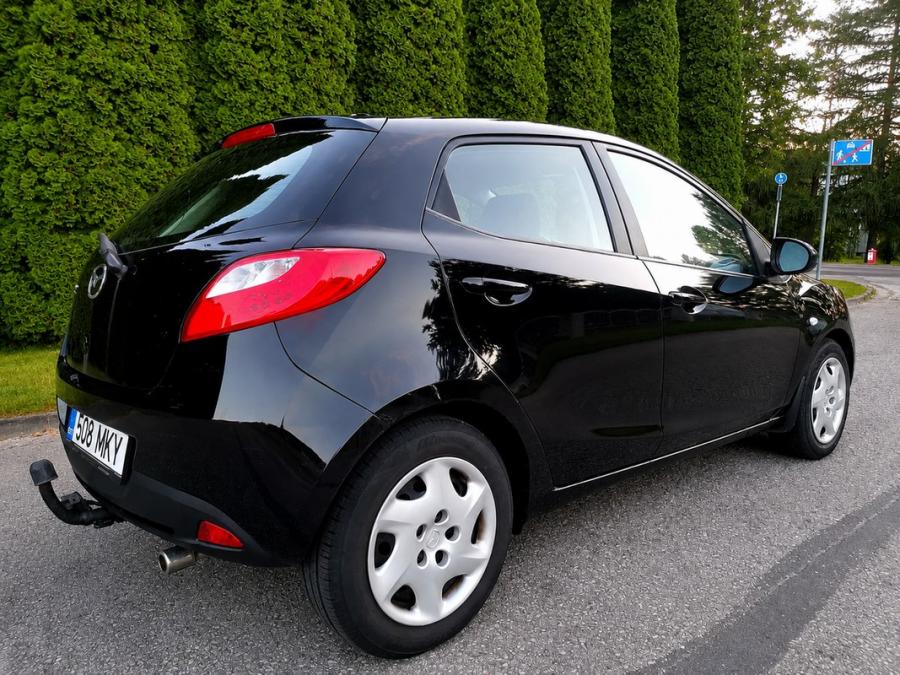 Melns Mazda 2 2008 Tartu, ar dzinēja tilpumu 1.30 L un nobraukumu 90 tūkst. km par 1200 €, foto 12 vietnē AUTOMOTO.COM.LV