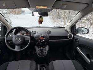 Melns Mazda 2 2009 Viļņa, ar dzinēja tilpumu 1.35 L un nobraukumu 170 tūkst. km par 1850 €, foto 19 vietnē AUTOMOTO.COM.LV