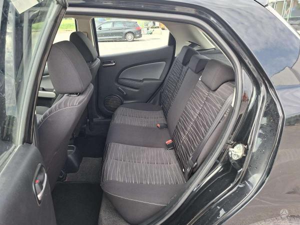 Black Mazda 2 2010 in Siauliai, with an engine capacity of 1.40 L and mileage of 250 thousand km for 1700 €, photo 6 on AUTOMOTO.COM.LV