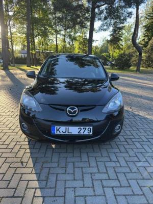 Melns Mazda 2 2013 Šauļi, ar dzinēja tilpumu 1.35 L un nobraukumu 170 tūkst. km par 2999 €, foto 9 vietnē AUTOMOTO.COM.LV