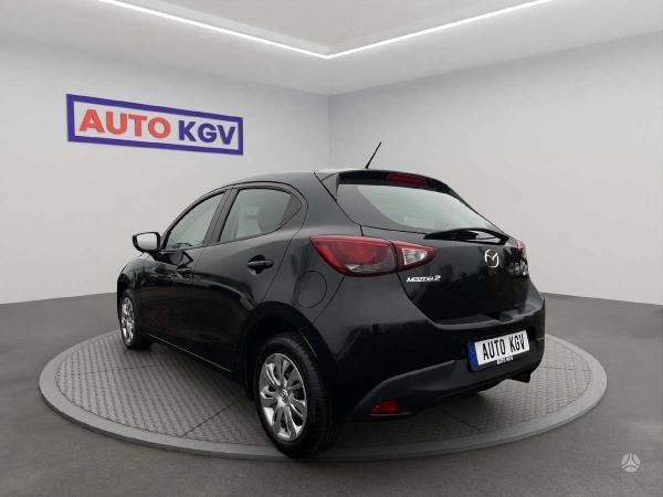 Melns Mazda 2 2015 Viļņa, ar dzinēja tilpumu 1.50 L un nobraukumu 103 tūkst. km par 4999 €, foto 3 vietnē AUTOMOTO.COM.LV