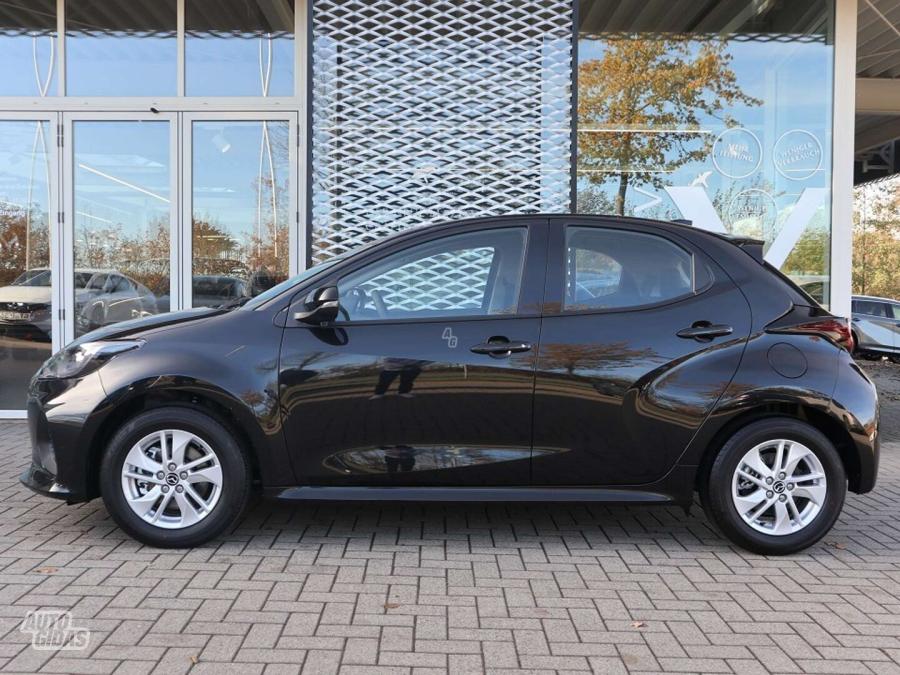 Melns Mazda 2 2025 Kauņa, ar dzinēja tilpumu 1.50 L un nobraukumu 16 tūkst. km par 22730 €, foto 2 vietnē AUTOMOTO.COM.LV