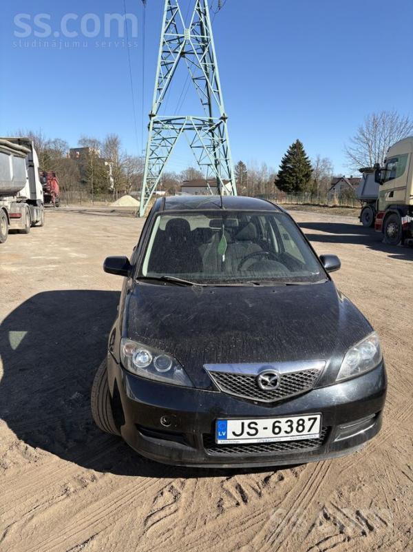 Черный Мазда 2 2006 в Рига, объемом двигателя 1.40 л и пробегом 160 тыс. км за 850 €, фото 1 на AUTOMOTO.COM.LV