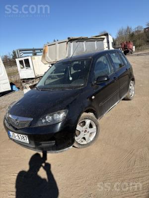 Melns Mazda 2 2006 Rīga, ar dzinēja tilpumu 1.40 L un nobraukumu 160 tūkst. km par 850 €, foto 3 vietnē AUTOMOTO.COM.LV