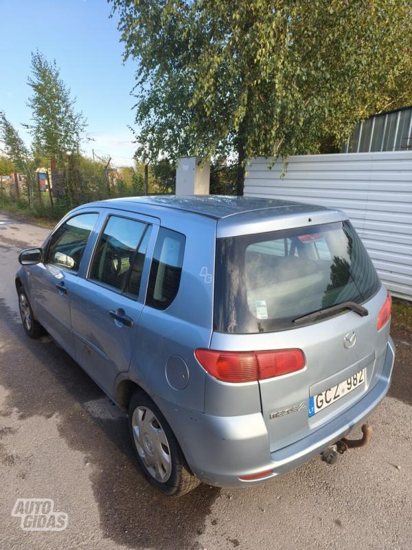 Zils Mazda 2 2004 Panevēža, ar dzinēja tilpumu 1.20 L un nobraukumu 150 tūkst. km par 550 €, foto 6 vietnē AUTOMOTO.COM.LV
