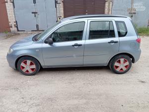 Zils Mazda 2 2005 Panevēža, ar dzinēja tilpumu 1.40 L un nobraukumu 156 tūkst. km par 1250 €, foto 5 vietnē AUTOMOTO.COM.LV