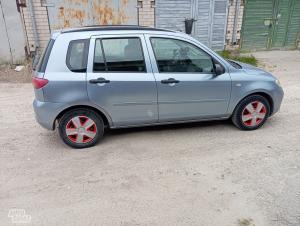 Zils Mazda 2 2005 Panevēža, ar dzinēja tilpumu 1.40 L un nobraukumu 156 tūkst. km par 1250 €, foto 8 vietnē AUTOMOTO.COM.LV
