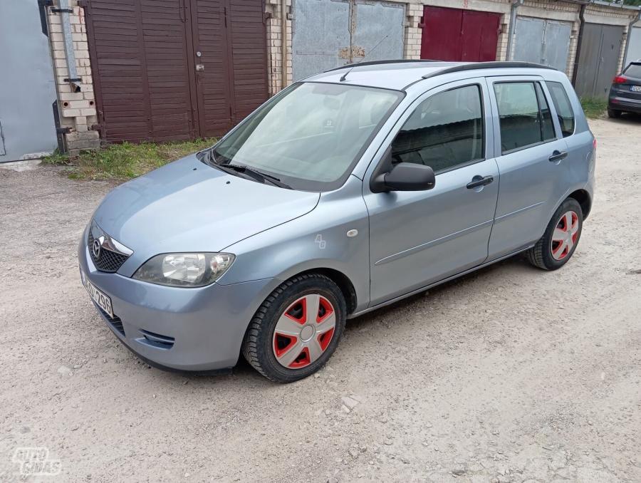 Zils Mazda 2 2005 Panevēža, ar dzinēja tilpumu 1.40 L un nobraukumu 156 tūkst. km par 1250 €, foto 11 vietnē AUTOMOTO.COM.LV