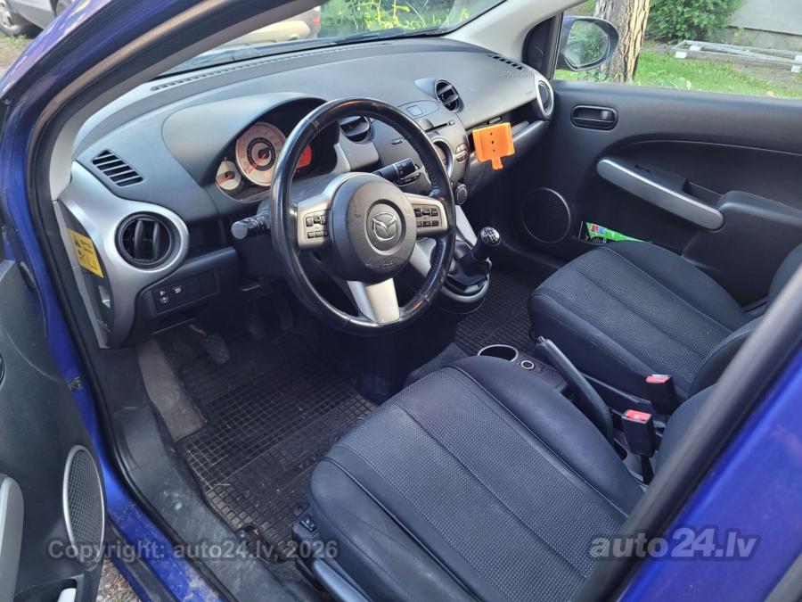 Blue Mazda 2 2008 in Tallinn, with an engine capacity of 1.50 L and mileage of 99 thousand km for 320 €, photo 6 on AUTOMOTO.COM.LV