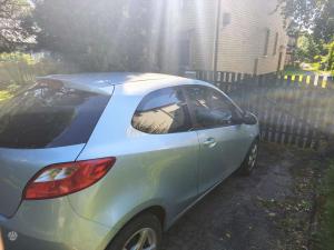Blue Mazda 2 2008 in Kaunas, with an engine capacity of 1.40 L and mileage of 194 thousand km for 800 €, photo 3 on AUTOMOTO.COM.LV