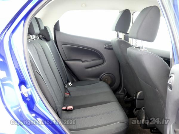 Синий Мазда 2 2008 в Таллин, объемом двигателя 1.50 л и пробегом 98 тыс. км за 1399 €, фото 8 на AUTOMOTO.COM.LV