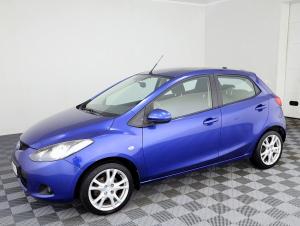 Blue Mazda 2 2008 in Tallinn, with an engine capacity of 1.50 L and mileage of 98 thousand km for 1399 €, photo 10 on AUTOMOTO.COM.LV