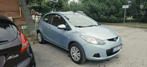 Zils Mazda 2 2008 Kauņa, ar dzinēja tilpumu 1.35 L un nobraukumu 201 tūkst. km par 1350 €, foto 4 vietnē AUTOMOTO.COM.LV