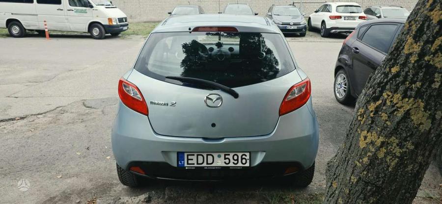 Zils Mazda 2 2008 Kauņa, ar dzinēja tilpumu 1.35 L un nobraukumu 201 tūkst. km par 1350 €, foto 5 vietnē AUTOMOTO.COM.LV