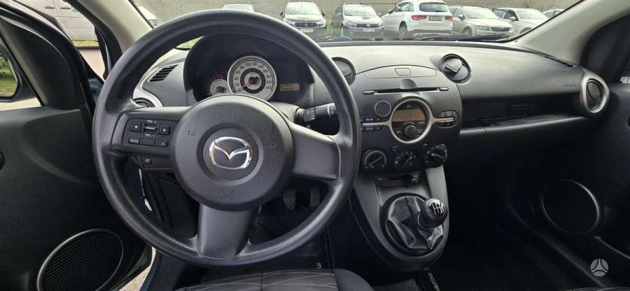 Zils Mazda 2 2008 Kauņa, ar dzinēja tilpumu 1.35 L un nobraukumu 201 tūkst. km par 1350 €, foto 6 vietnē AUTOMOTO.COM.LV