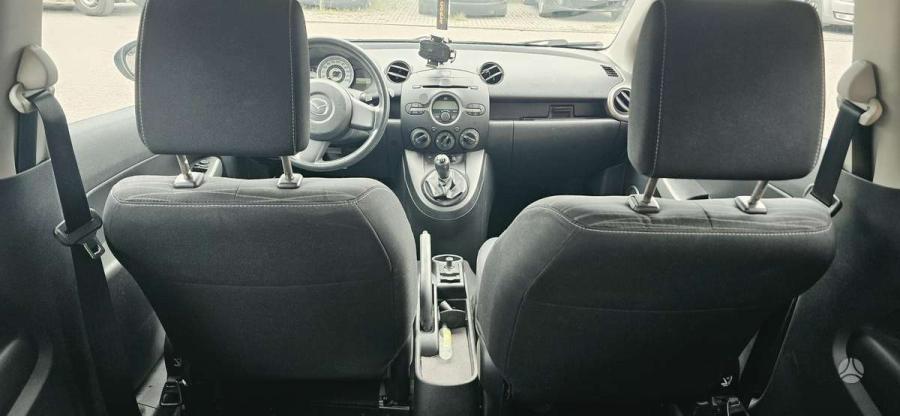 Zils Mazda 2 2008 Kauņa, ar dzinēja tilpumu 1.35 L un nobraukumu 201 tūkst. km par 1350 €, foto 8 vietnē AUTOMOTO.COM.LV