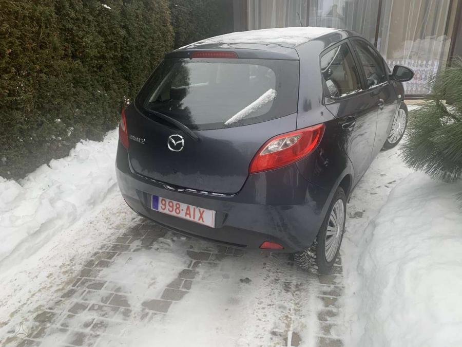 Zils Mazda 2 2009 Kauņa, ar dzinēja tilpumu 1.40 L un nobraukumu 200 tūkst. km par 2300 €, foto 3 vietnē AUTOMOTO.COM.LV