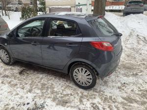 Zils Mazda 2 2009 Kauņa, ar dzinēja tilpumu 1.40 L un nobraukumu 200 tūkst. km par 2300 €, foto 4 vietnē AUTOMOTO.COM.LV