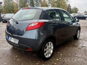 Zils Mazda 2 2009 Rīga, ar dzinēja tilpumu 1.30 L un nobraukumu 0 tūkst. km par 2390 €, foto 5 vietnē AUTOMOTO.COM.LV