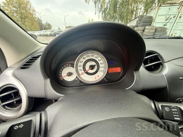 Zils Mazda 2 2009 Rīga, ar dzinēja tilpumu 1.30 L un nobraukumu 0 tūkst. km par 2390 €, foto 10 vietnē AUTOMOTO.COM.LV