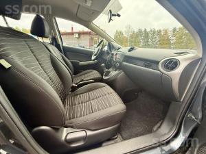 Zils Mazda 2 2009 Rīga, ar dzinēja tilpumu 1.30 L un nobraukumu 0 tūkst. km par 2390 €, foto 15 vietnē AUTOMOTO.COM.LV