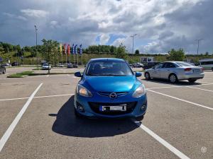 Blue Mazda 2 2010 in Vilnius, with an engine capacity of 1.35 L and mileage of 166 thousand km for 1470 €, photo 4 on AUTOMOTO.COM.LV