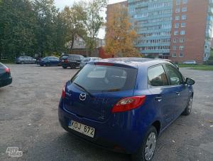 Blue Mazda 2 2011 in Klaipeda, with an engine capacity of 1.40 L and mileage of 195 thousand km for 1400 €, photo 3 on AUTOMOTO.COM.LV