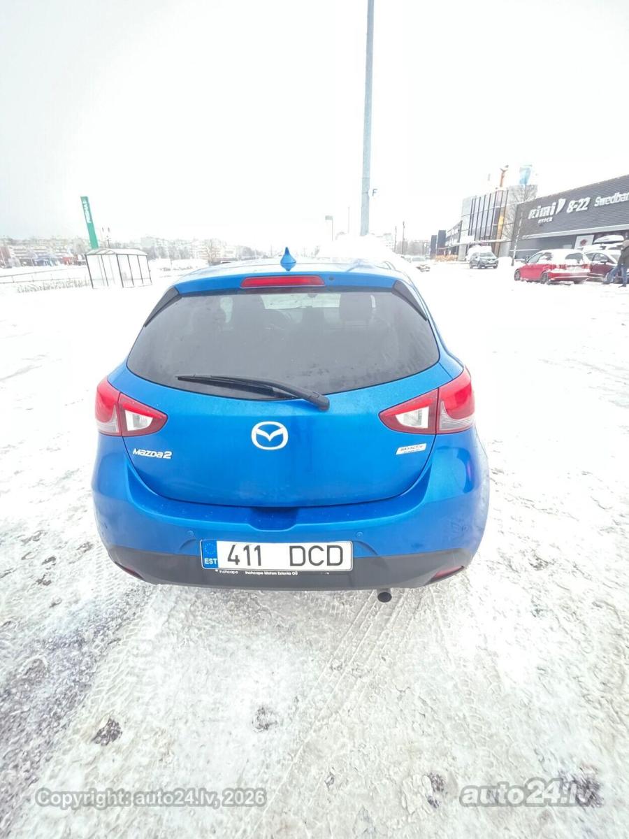 Zils Mazda 2 2019 Tallina, ar dzinēja tilpumu 1.50 L un nobraukumu 58 tūkst. km par 9100 €, foto 4 vietnē AUTOMOTO.COM.LV