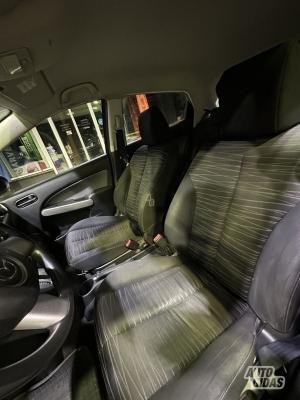 Brūns Mazda 2 2010 Viļņa, ar dzinēja tilpumu 1.50 L un nobraukumu 126 tūkst. km par 1375 €, foto 8 vietnē AUTOMOTO.COM.LV