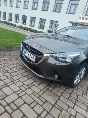 Brūns Mazda 2 2016 Dobele, ar dzinēja tilpumu 1.50 L un nobraukumu 91 tūkst. km par 10000 €, foto 3 vietnē AUTOMOTO.COM.LV