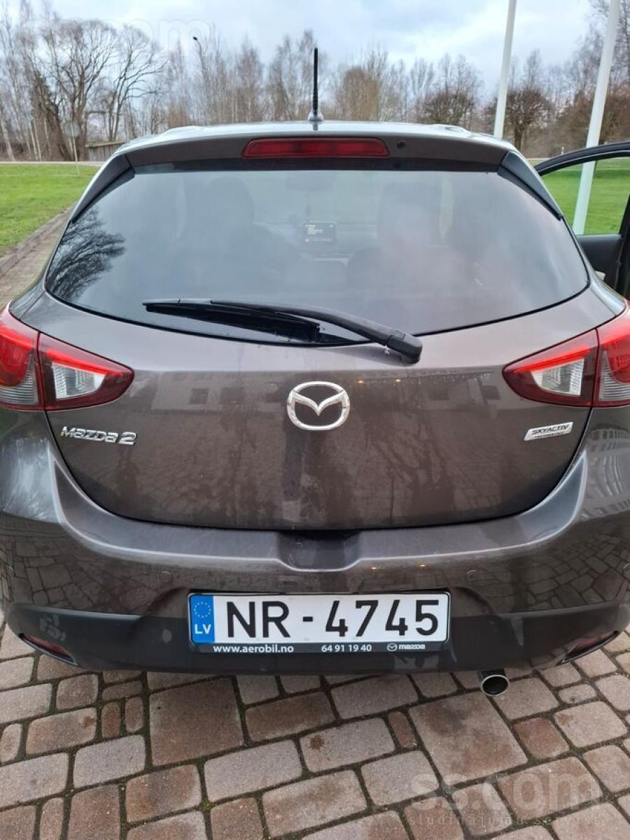 Brūns Mazda 2 2016 Dobele, ar dzinēja tilpumu 1.50 L un nobraukumu 91 tūkst. km par 10000 €, foto 13 vietnē AUTOMOTO.COM.LV