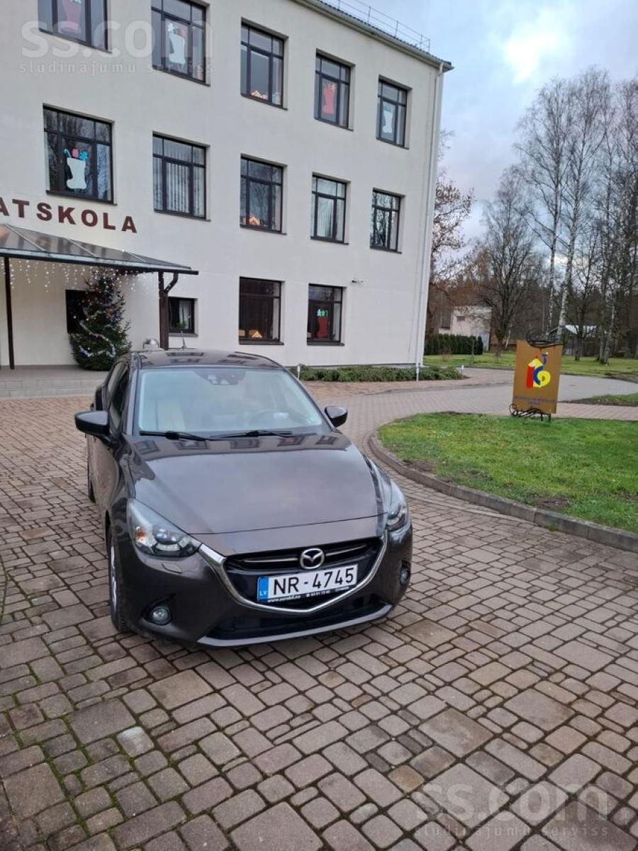 Brūns Mazda 2 2016 Dobele, ar dzinēja tilpumu 1.50 L un nobraukumu 91 tūkst. km par 10000 €, foto 18 vietnē AUTOMOTO.COM.LV