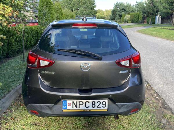 Brūns Mazda 2 2017 Viļņa, ar dzinēja tilpumu 1.50 L un nobraukumu 229 tūkst. km par 7000 €, foto 7 vietnē AUTOMOTO.COM.LV