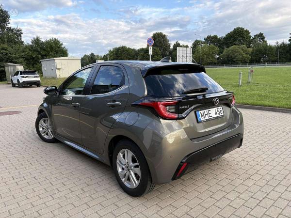 Brūns Mazda 2 2022 Viļņa, ar dzinēja tilpumu 1.49 L un nobraukumu 40 tūkst. km par 16900 €, foto 3 vietnē AUTOMOTO.COM.LV