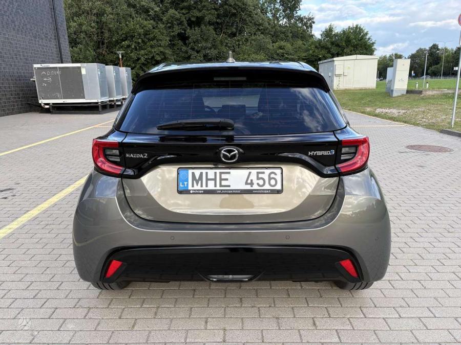 Brūns Mazda 2 2022 Viļņa, ar dzinēja tilpumu 1.49 L un nobraukumu 40 tūkst. km par 16900 €, foto 6 vietnē AUTOMOTO.COM.LV