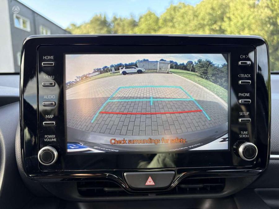 Brūns Mazda 2 2022 Viļņa, ar dzinēja tilpumu 1.49 L un nobraukumu 40 tūkst. km par 16900 €, foto 18 vietnē AUTOMOTO.COM.LV