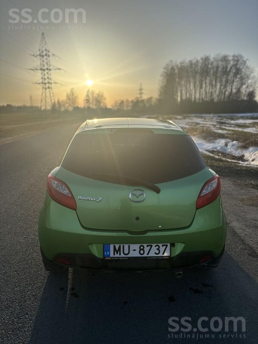 Zaļš Mazda 2 2007 Aizkraukle, ar dzinēja tilpumu 1.50 L un nobraukumu 216 tūkst. km par 3000 €, foto 3 vietnē AUTOMOTO.COM.LV