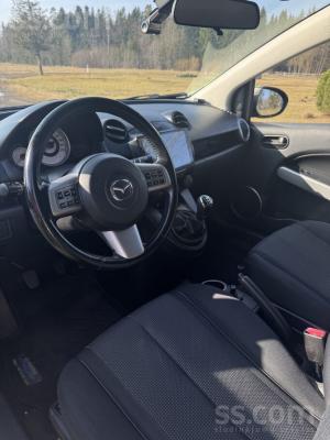 Zaļš Mazda 2 2007 Aizkraukle, ar dzinēja tilpumu 1.50 L un nobraukumu 216 tūkst. km par 3000 €, foto 4 vietnē AUTOMOTO.COM.LV