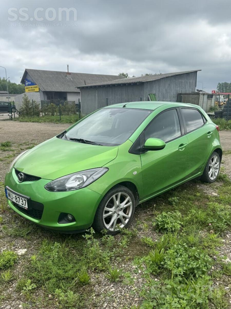 Zaļš Mazda 2 2007 Aizkraukle, ar dzinēja tilpumu 1.50 L un nobraukumu 216 tūkst. km par 3000 €, foto 6 vietnē AUTOMOTO.COM.LV