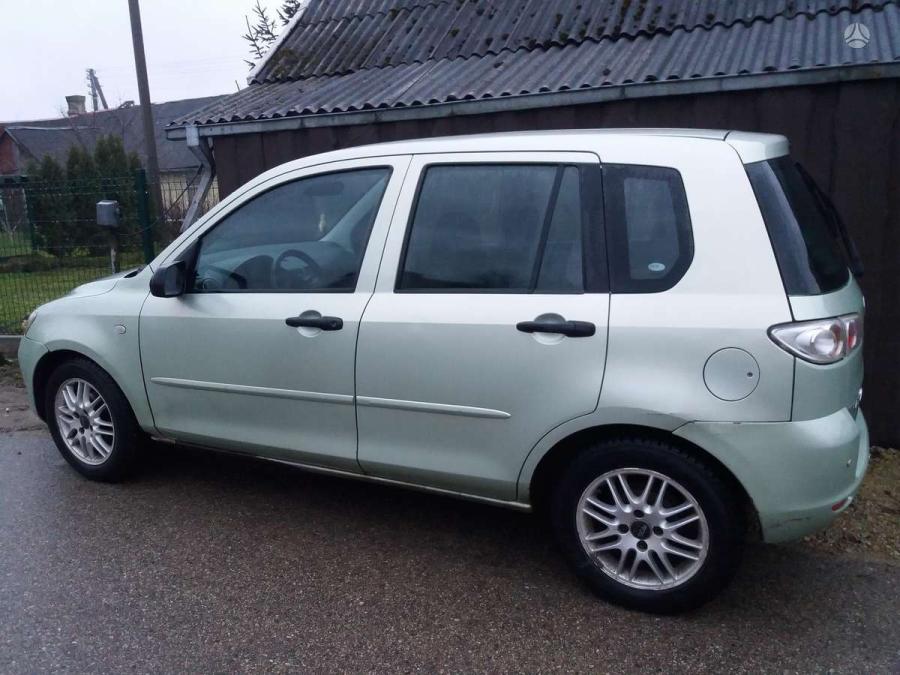 Zaļš Mazda 2 2007 Marijampole, ar dzinēja tilpumu 1.40 L un nobraukumu 295 tūkst. km par 750 €, foto 1 vietnē AUTOMOTO.COM.LV