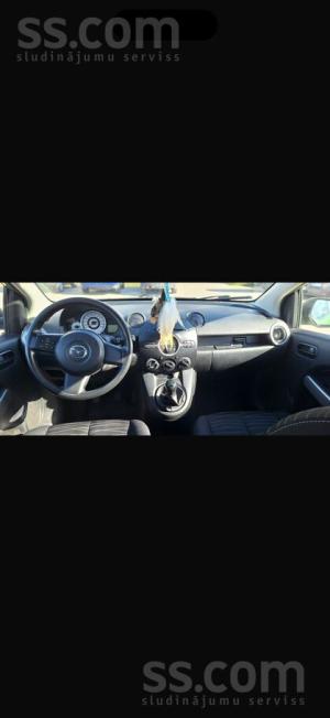 Zaļš Mazda 2 2007 Talsi, ar dzinēja tilpumu 1.40 L un nobraukumu 215 tūkst. km par 1500 €, foto 4 vietnē AUTOMOTO.COM.LV