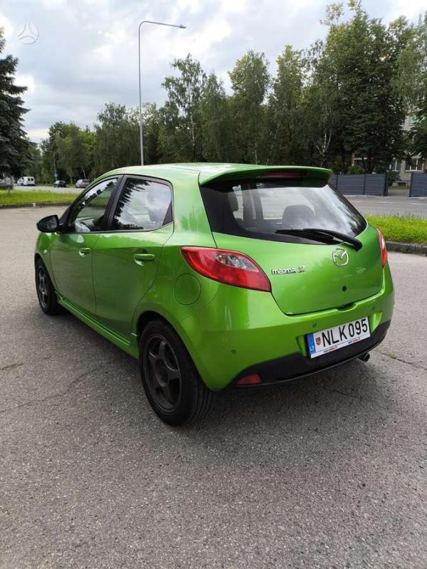 Zaļš Mazda 2 2008 Panevēža, ar dzinēja tilpumu 1.50 L un nobraukumu 206 tūkst. km par 1950 €, foto 5 vietnē AUTOMOTO.COM.LV