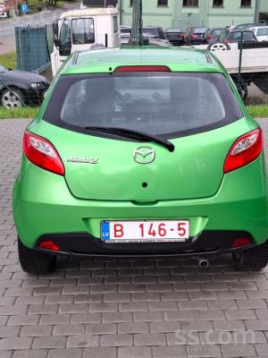 Zaļš Mazda 2 2012 Valmiera, ar dzinēja tilpumu 1.40 L un nobraukumu 137 tūkst. km par 4350 €, foto 4 vietnē AUTOMOTO.COM.LV