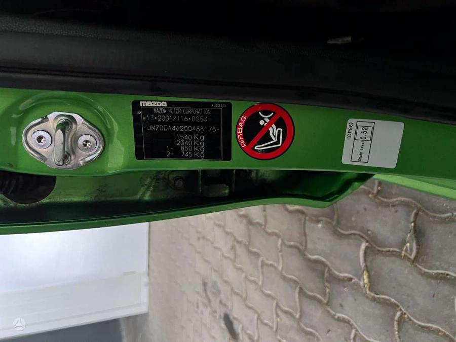 Green Mazda 2 2013 in Vilnius, with an engine capacity of 1.56 L and mileage of 260 thousand km for 3290 €, photo 24 on AUTOMOTO.COM.LV