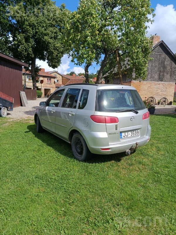 Grey Mazda 2 2003 in Kuldiga, with an engine capacity of 1.40 L and mileage of 268 thousand km for 1200 €, photo 4 on AUTOMOTO.COM.LV