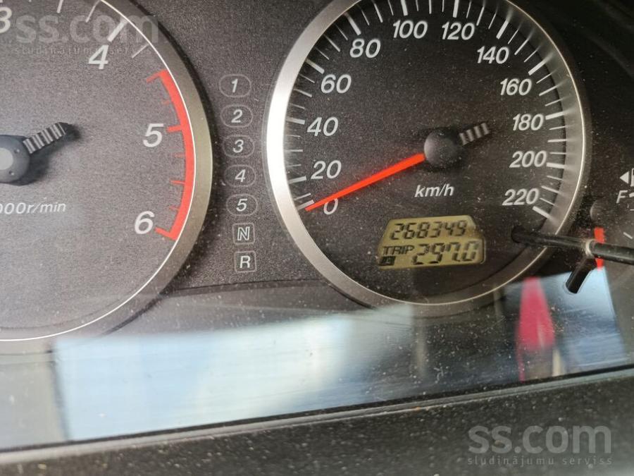 Pelēks Mazda 2 2003 Kuldīga, ar dzinēja tilpumu 1.40 L un nobraukumu 268 tūkst. km par 1200 €, foto 7 vietnē AUTOMOTO.COM.LV