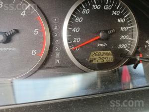 Grey Mazda 2 2003 in Kuldiga, with an engine capacity of 1.40 L and mileage of 268 thousand km for 900 €, photo 7 on AUTOMOTO.COM.LV