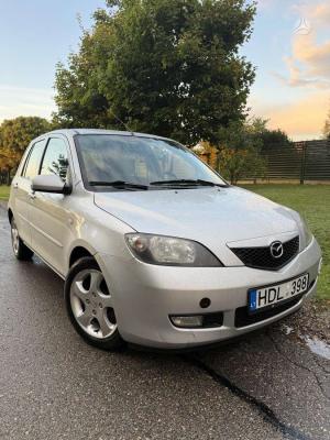Grey Mazda 2 2004 in Vilnius, with an engine capacity of 1.40 L and mileage of 250 thousand km for 1650 €, photo 3 on AUTOMOTO.COM.LV