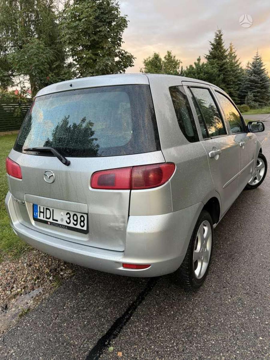 Grey Mazda 2 2004 in Vilnius, with an engine capacity of 1.40 L and mileage of 250 thousand km for 1650 €, photo 7 on AUTOMOTO.COM.LV